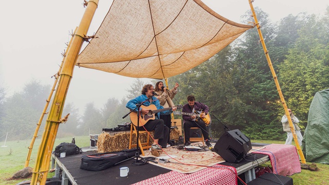 Echoo reuniu centenas no Chão das Feiteiras e celebrou a Natureza de ...