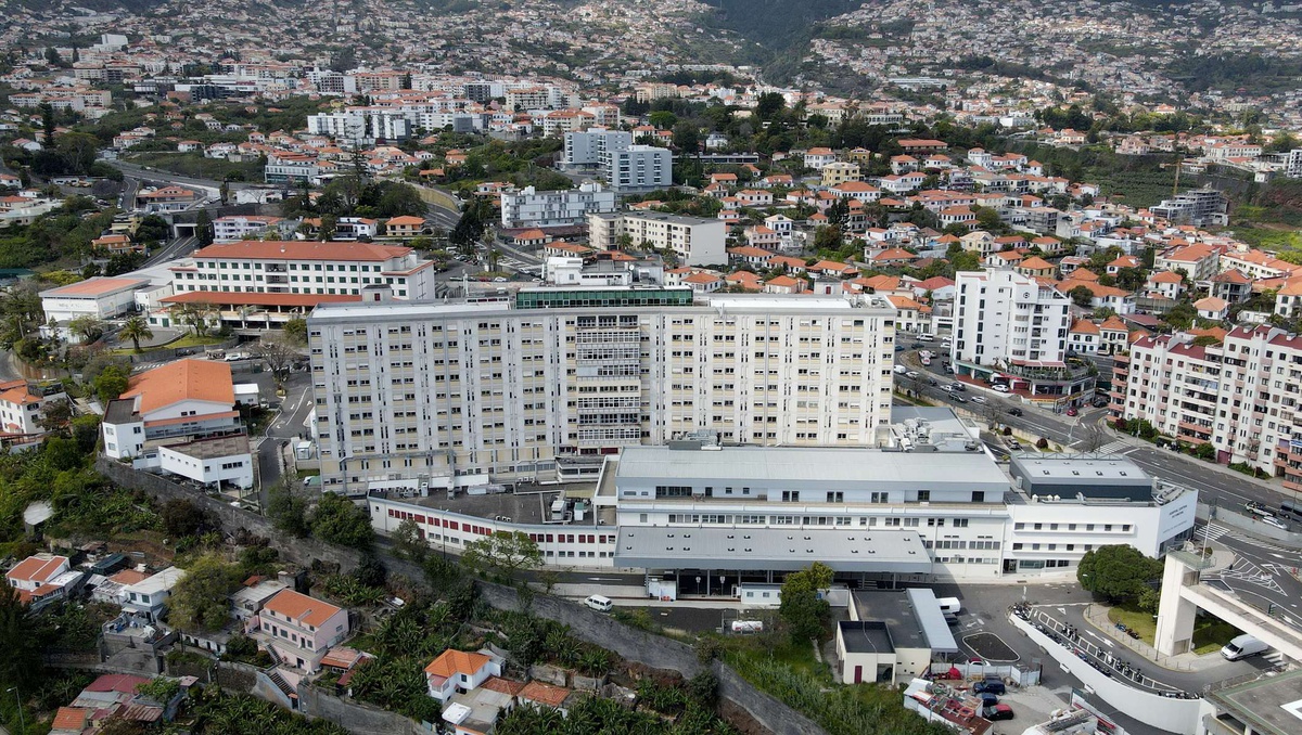 50 anos do Nosso Hospital — DNOTICIAS.PT