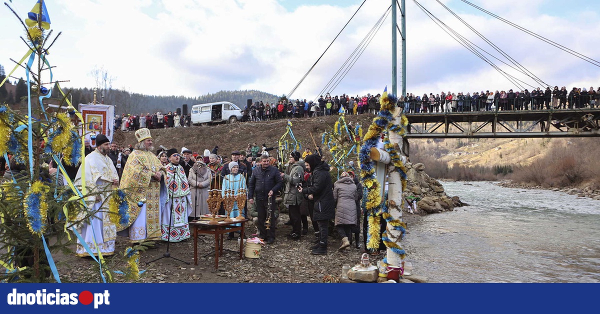 Cessar fogo na Ucrânia é uma das notícia hoje em destaque — DNOTICIAS.PT