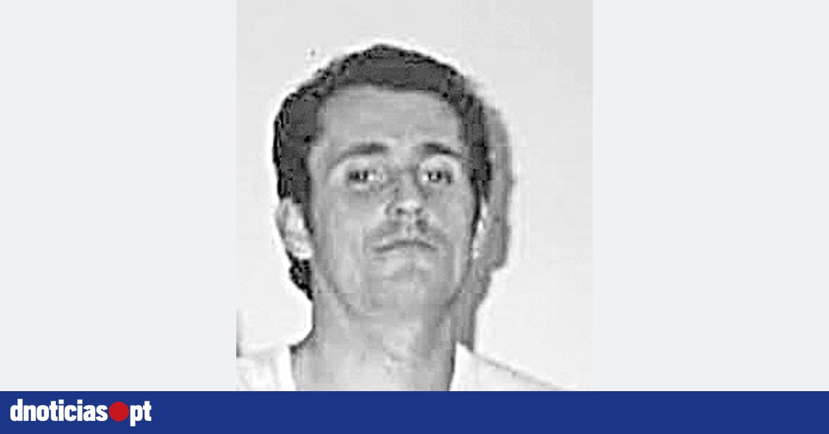 Mark Anthony Philp — DNOTICIAS.PT