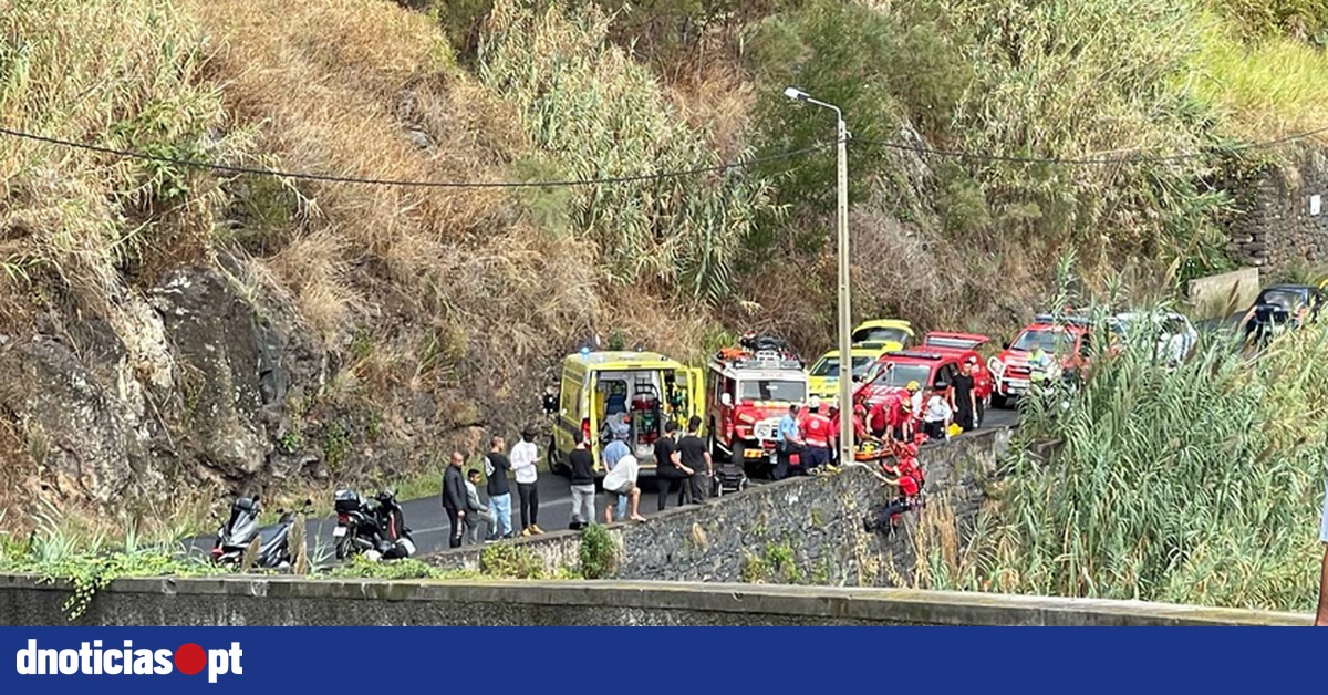 Despiste de mota provoca queda de 8 metros no Campo da Barca — DNOTICIAS.PT