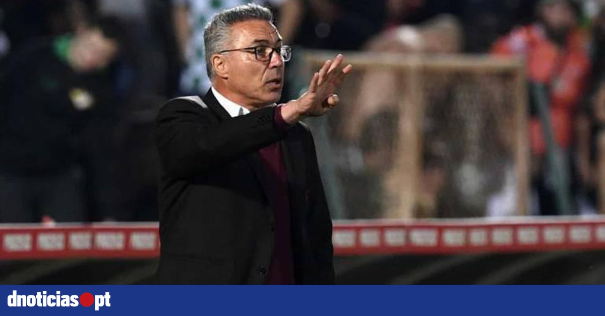 Augusto Inácio espera “jogo entretido” diante do Marítimo — DNOTICIAS.PT