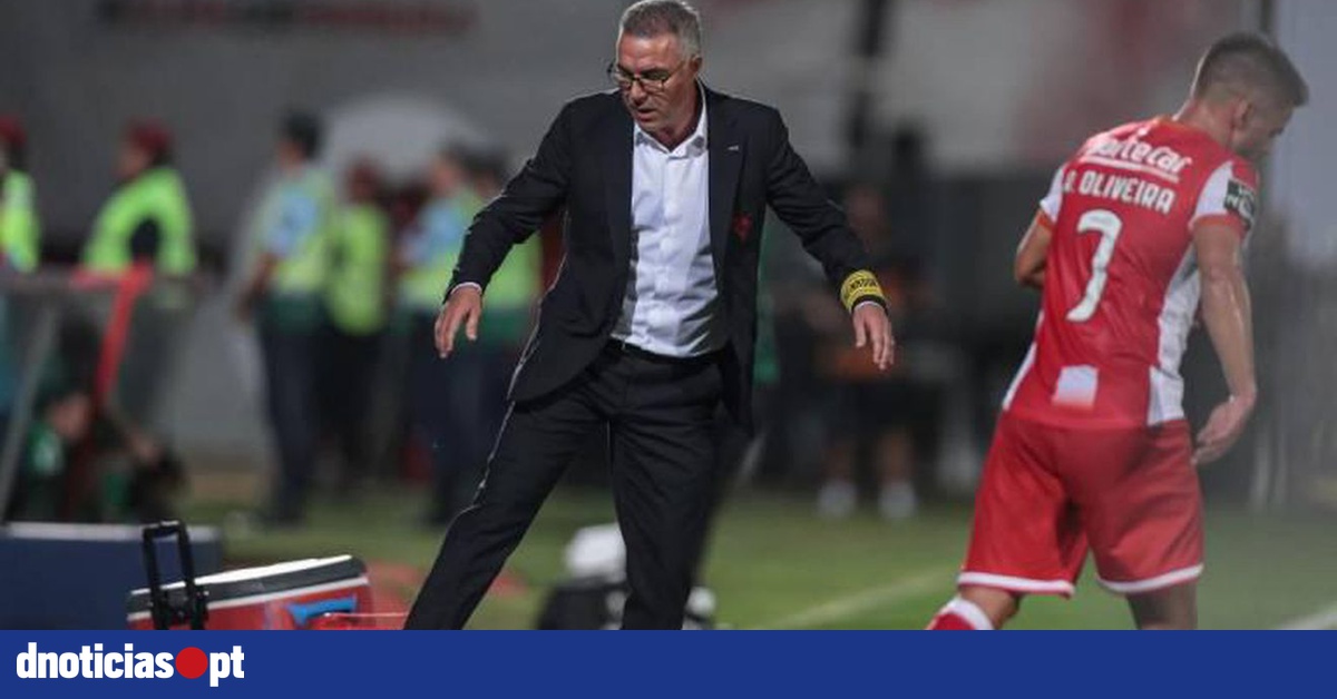 Augusto Inácio vai treinar brasileiros do Avaí em 2020 — DNOTICIAS.PT