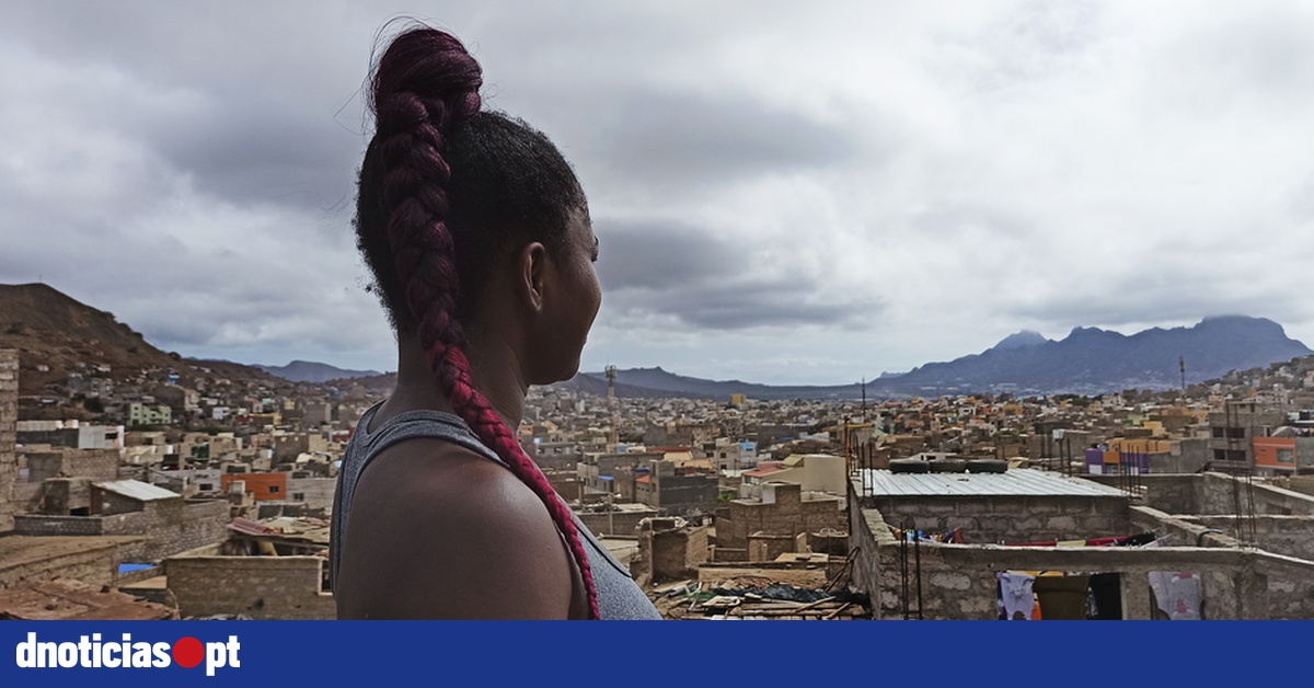 Quase 400 mil eleitores elegem hoje novo Presidente em Cabo Verde ...