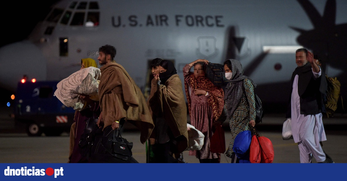 Retomados voos humanitários da ONU para Cabul — DNOTICIAS.PT