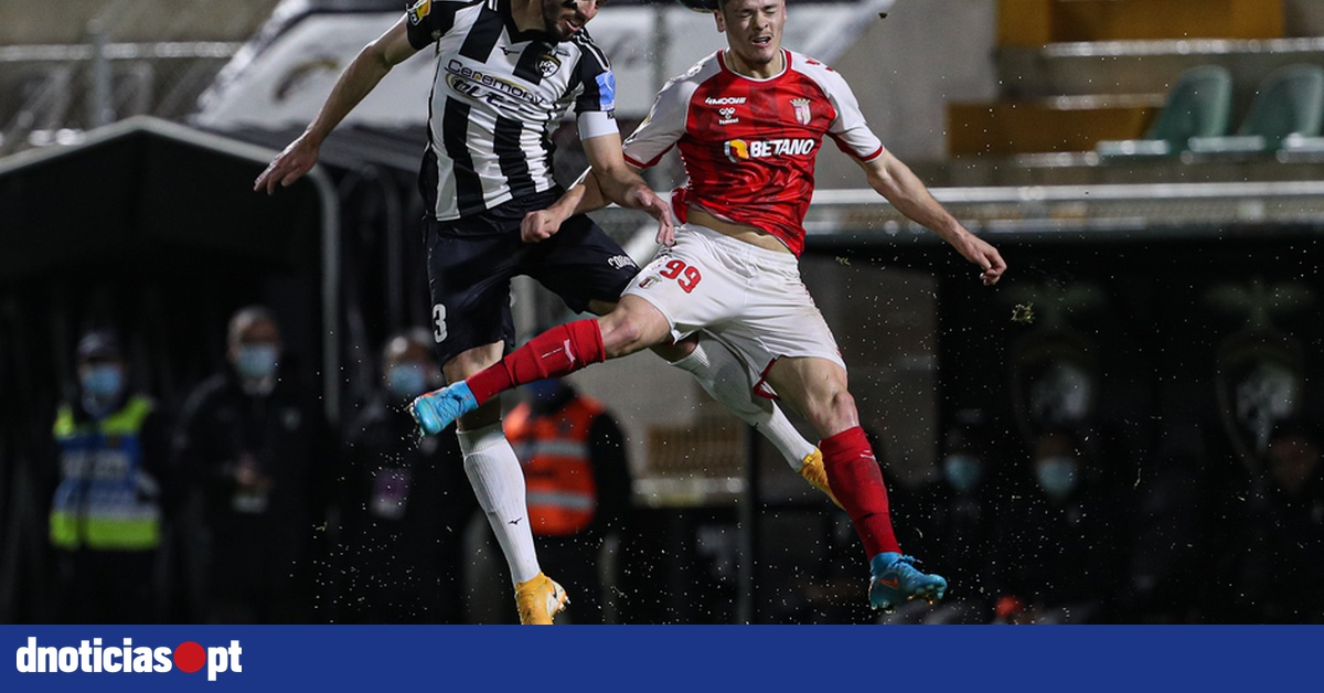 Lucas Possignolo sai do Portimonense para os chineses do Zhejiang ...