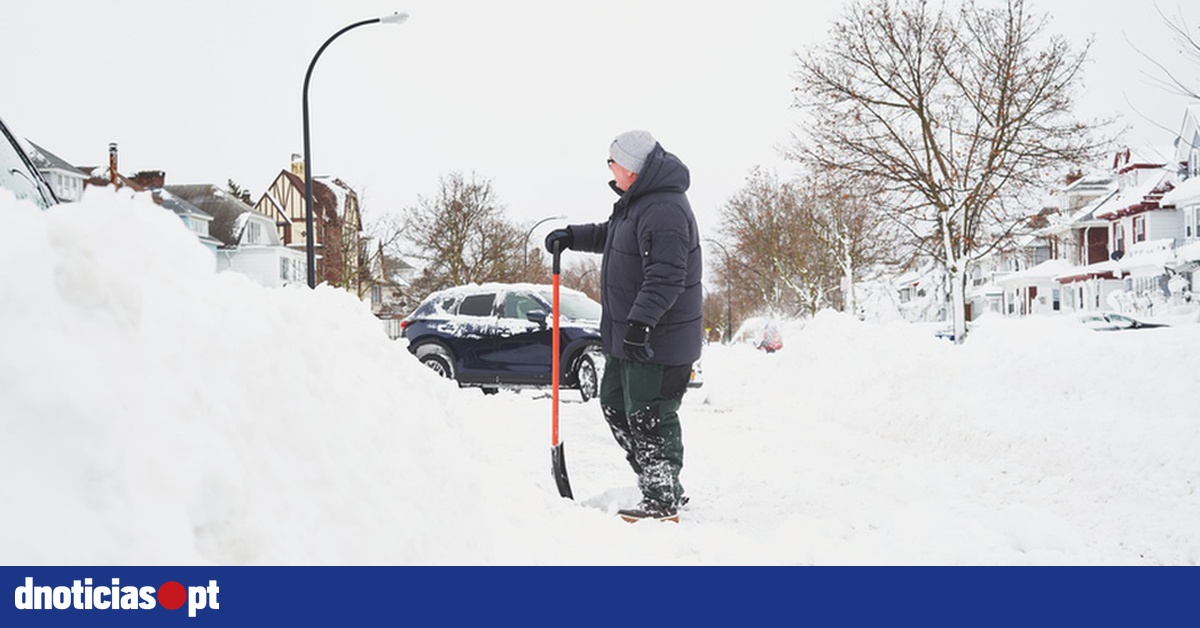 Tempestade 'Elliot' já provocou 48 mortos nos EUA — DNOTICIAS.PT