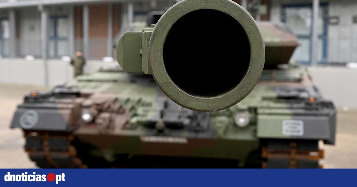 Tanques Leopard cedidos por Portugal estão na Alemanha e prontos a ...