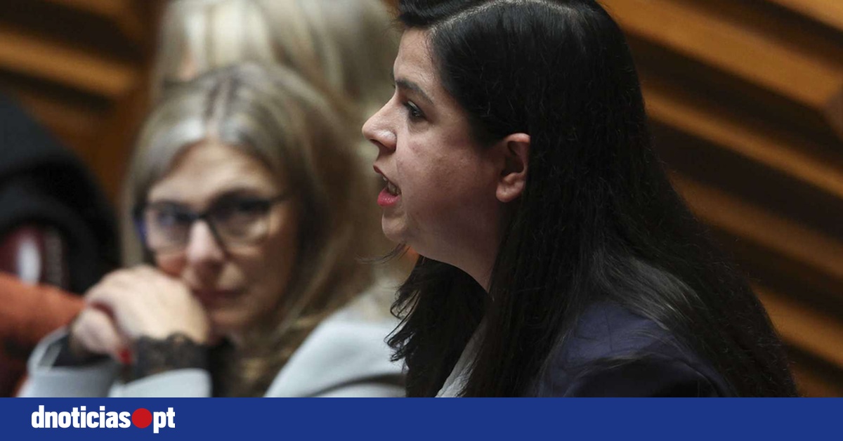 PAN diz que 49 anos depois, Portugal "é ainda um país com ...