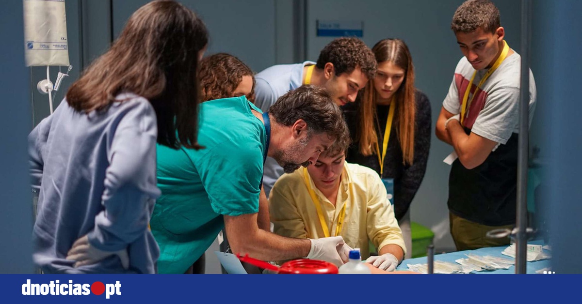 SESARAM promove formação para estudantes — DNOTICIAS.PT