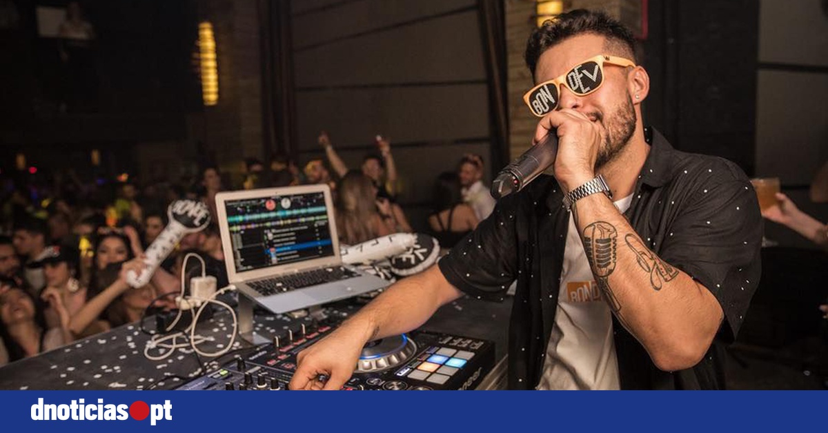 DJ Sílvio Lopes anima Vespas com 'Baile da Bandida' — DNOTICIAS.PT