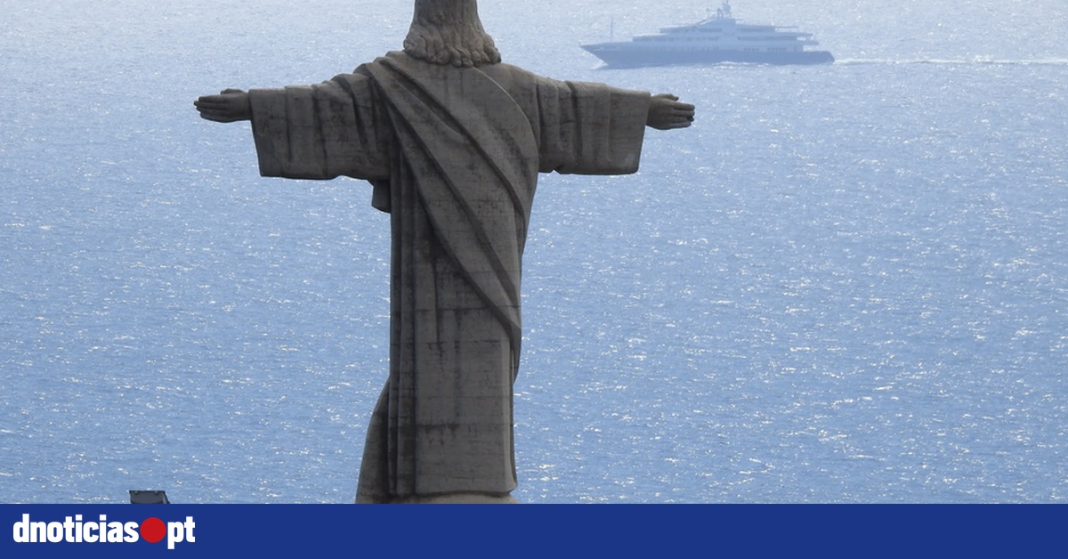 Madeira continua a ver passar navios — DNOTICIAS.PT