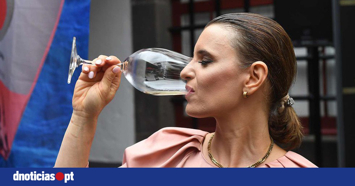 Já estão à venda os bilhetes para as Noites de Baco no Funchal ...