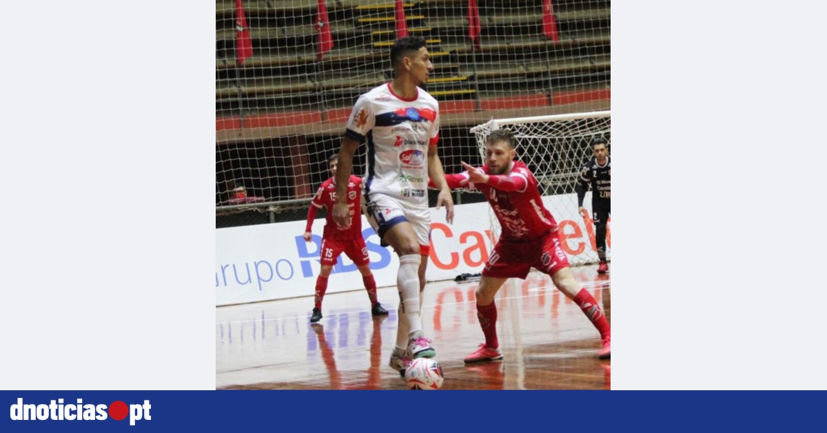 Brasileiro Natan Soares reforça equipa de futsal do Marítimo — DNOTICIAS.PT