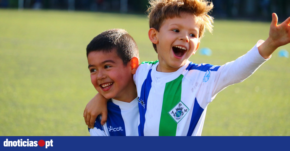 AD Machico garante certificado de entidade formadora 3 estrelas ...