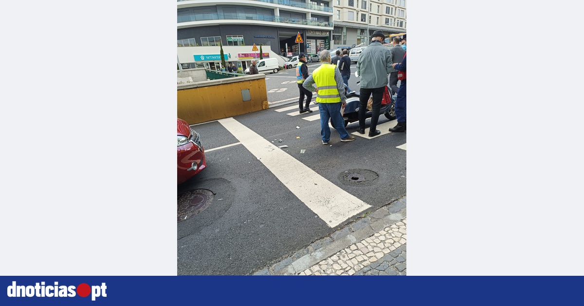 Colisão acima da Ponte Nova deixa trânsito congestionado — DNOTICIAS.PT