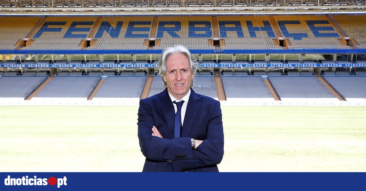 Jorge Jesus oficializado como treinador do Fenerbahçe por uma época ... Jorge Jesus oficializado como treinador do Fenerbahçe por uma época ...