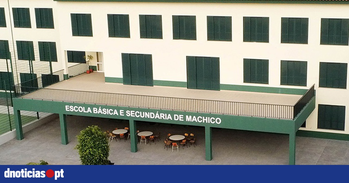 Mais uma funcionária da Escola de Machico com Covid-19 — DNOTICIAS.PT