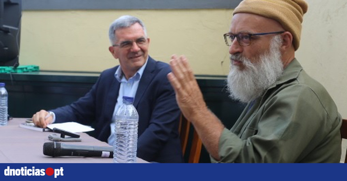 Rigo 23 esteve 'à conversa' na Galeria Anjos Teixeira — DNOTICIAS.PT