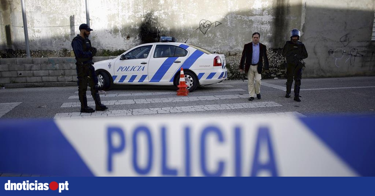 Dois jovens menores de idade baleados junto à estação de Queluz ...