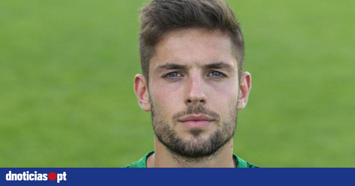 Nacional garante João Vigário — dnoticias.pt